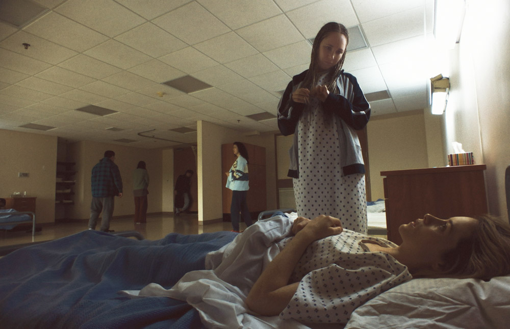 UNSANE (FILM REVIEW) – MORGAN AWYONG